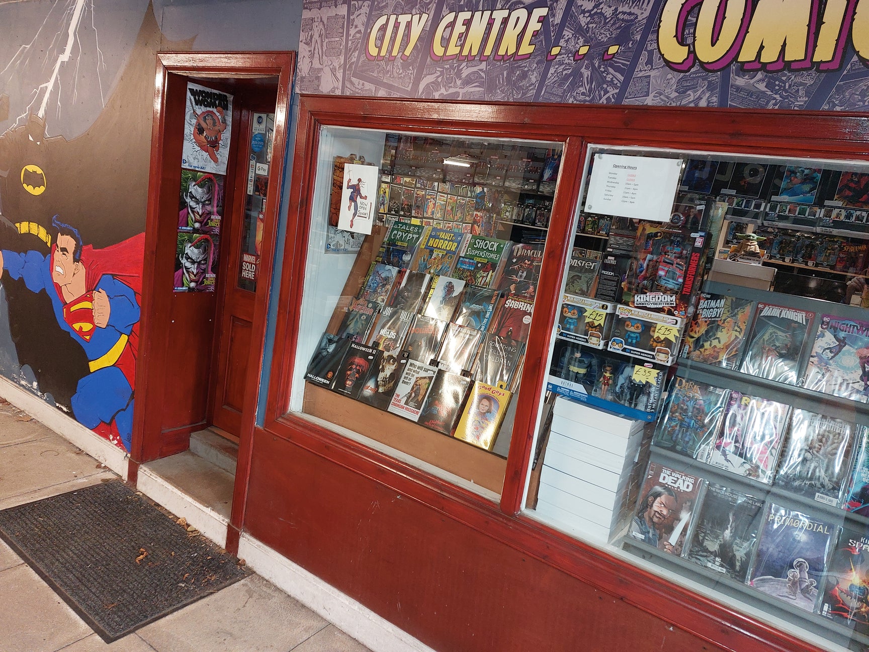 Comics back issues graphic novels action figures – City Centre Comics